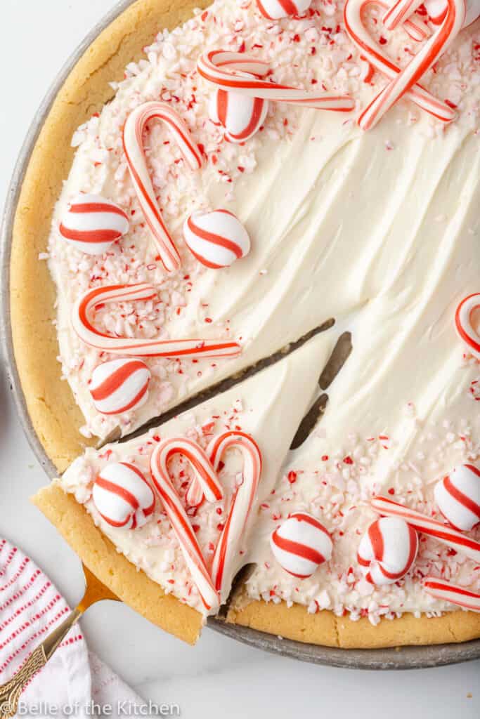 Peppermint Cookie Pizza - Belle of the Kitchen
