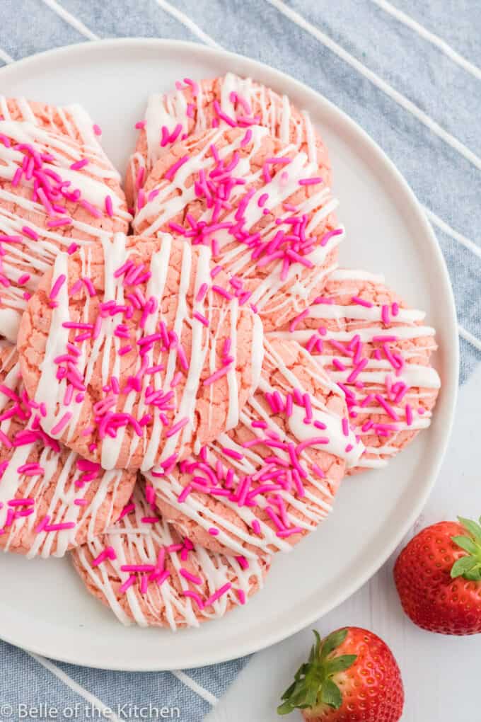 Strawberry Cake Mix Cookies - Belle of the Kitchen