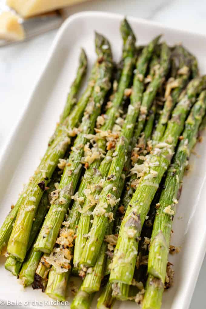 Garlic Parmesan Roasted Asparagus Recipe - Belle of the Kitchen