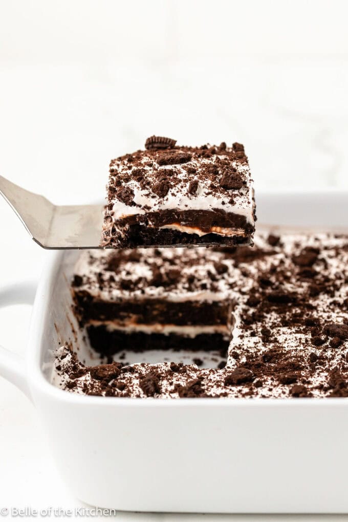 Easy No Bake Oreo Dessert Recipe - Belle of the Kitchen